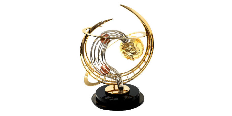 Custom Trophies & Awards Manufacturer in Dubai, UAE, Crystal, Metal ...